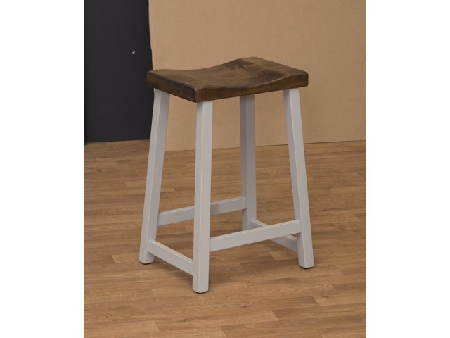 24" Saddle Stool - Maple